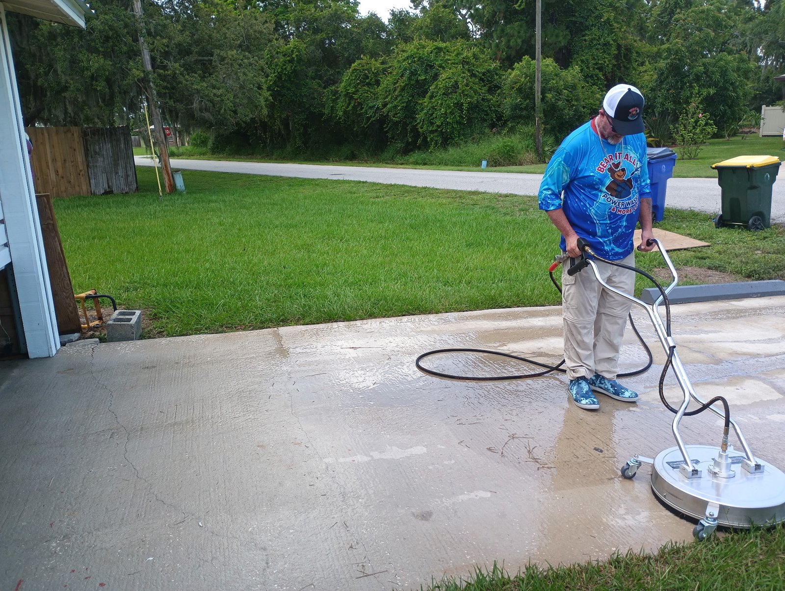 Pressure Washing vs Soft Washing What Is the Difference ...